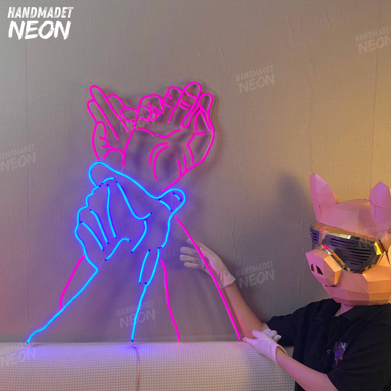 Custom Hands Neon Sign – HandmadeT Neon Sign